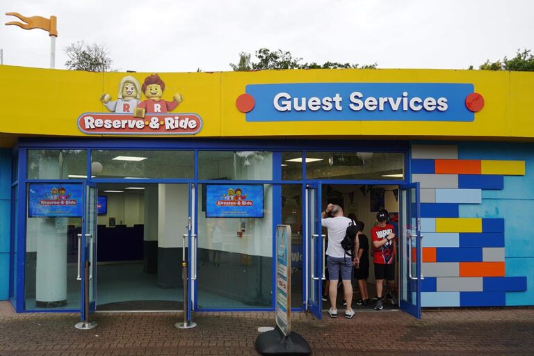 25 Top Tips for Visiting Legoland Windsor